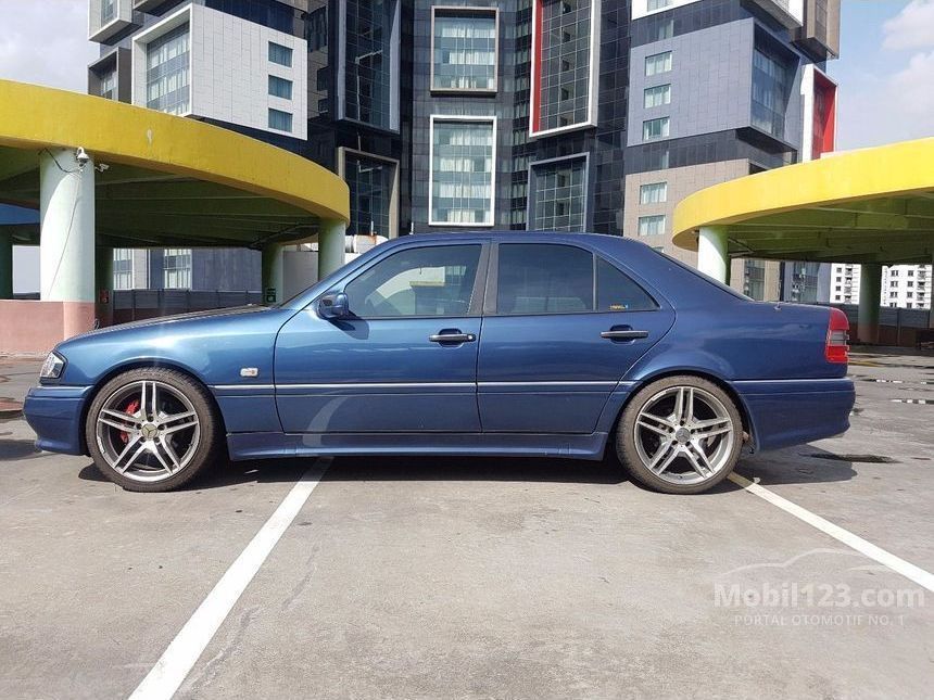 Jual Mobil Mercedes-Benz C180 1995 1.8 di DKI Jakarta Manual Sedan Biru ...