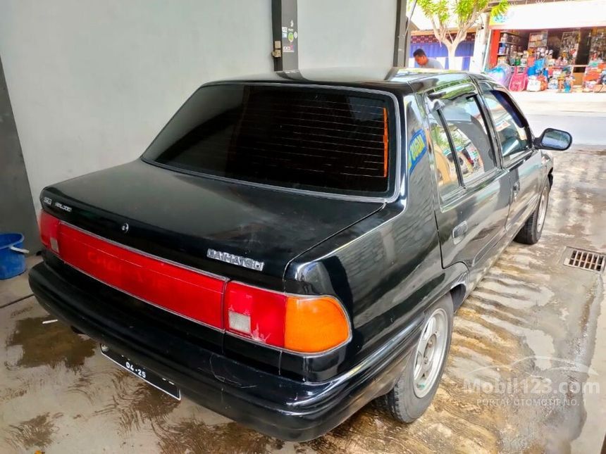 Jual Mobil Daihatsu Charade 1992 1.3 di Jawa Timur Manual Sedan Hitam ...