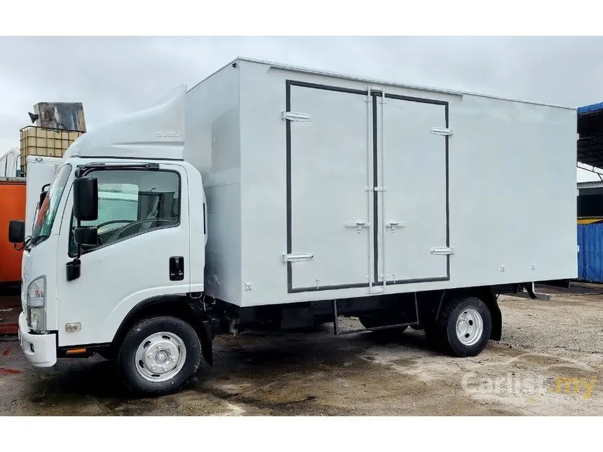 Used ISUZU NPR71 BOX 17FT #2300 5000KG LORRY - KAWAN - Carlist.my