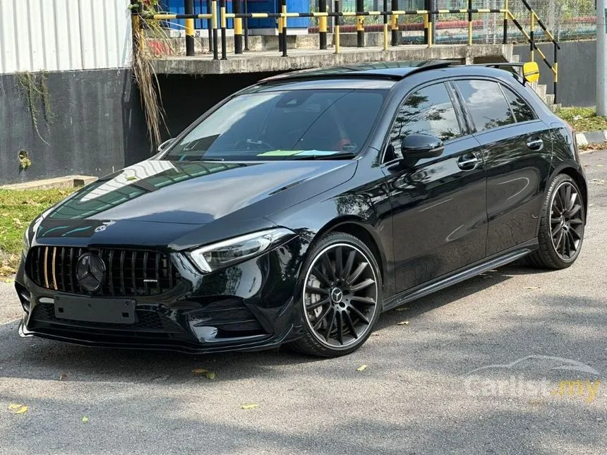 Recon 2019 Mercedes-Benz A35 AMG 2.0 4MATIC Hatchback PREMIUM PLUS OFFER - Carlist.my