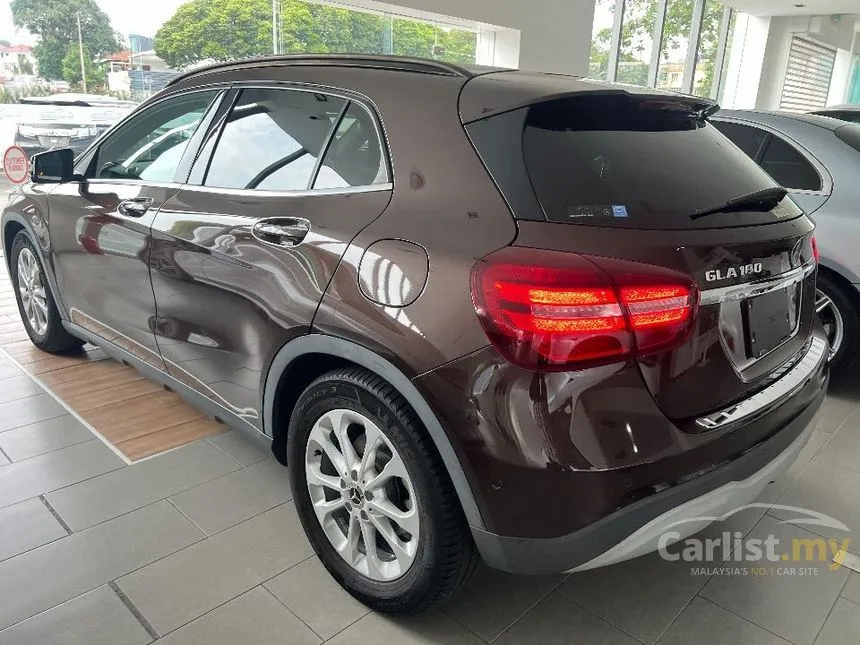 Recon 2017 Mercedes-Benz GLA180 1.6 SE POWER BOOT JAPAN SPEC - Carlist.my