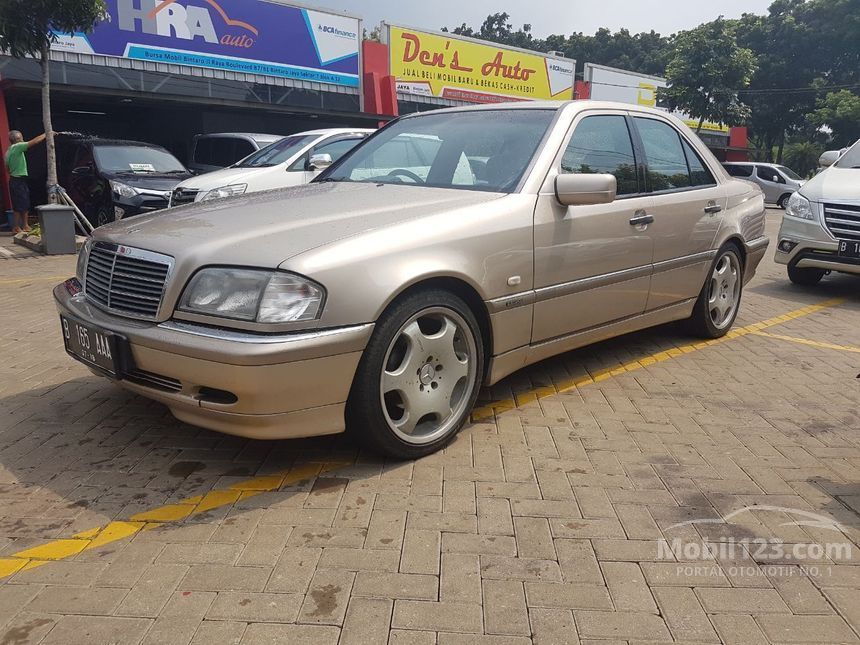 Jual Mobil Mercedes-Benz C200 2000 Classic 2.0 di DKI Jakarta Automatic ...