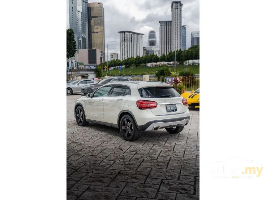 Recon 2018 Mercedes-Benz GLA220 2.0 4Matic - Carlist.my