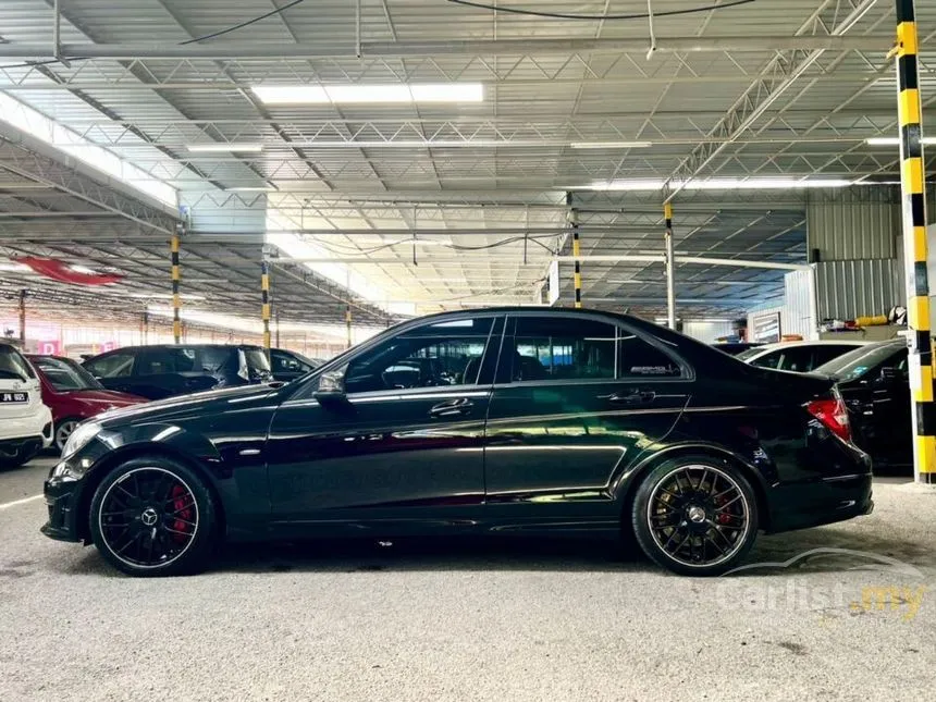 Used 2012 Mercedes-Benz W204 C200 AMG CGi 1.8 AT FULL CONVERT C63 ...