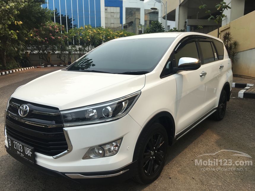Jual Mobil Toyota Innova Venturer 2019 2.4 di DKI Jakarta Automatic ...