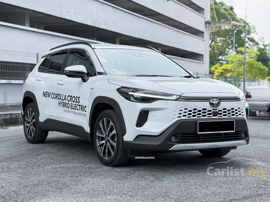 Used 2024 Toyota Corolla Cross 1.8 HEV SUV - Carlist.my