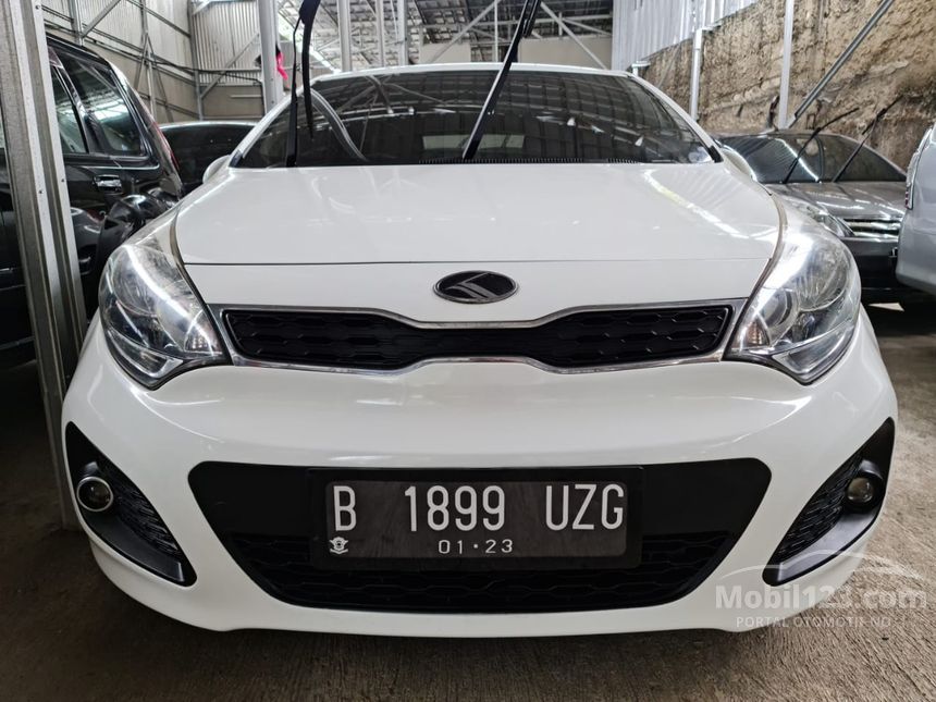 Jual Mobil KIA Rio 2013 UB 1.4 di Banten Automatic Hatchback Putih Rp ...