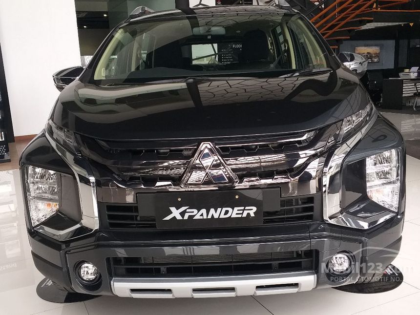 Jual Mobil Mitsubishi Xpander 2019 CROSS 1.5 di Banten Automatic Wagon ...