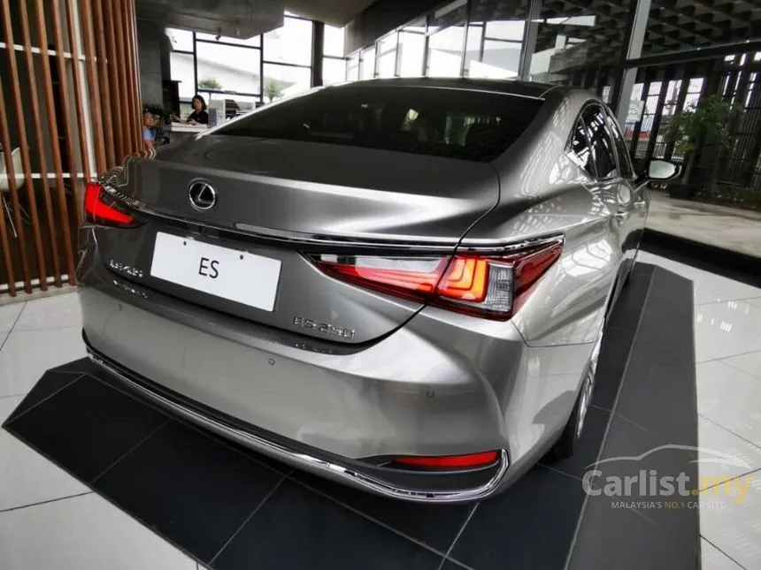 New 2023 Lexus ES250 2.5 Luxury Sedan(Ready Stocks March Delivery) - Carlist.my