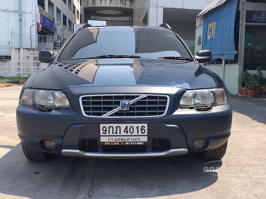 Volvo V70 2002 XC 2.3 in กรุงเทพและปริมณฑล Automatic Wagon สีน้ำเงิน ...