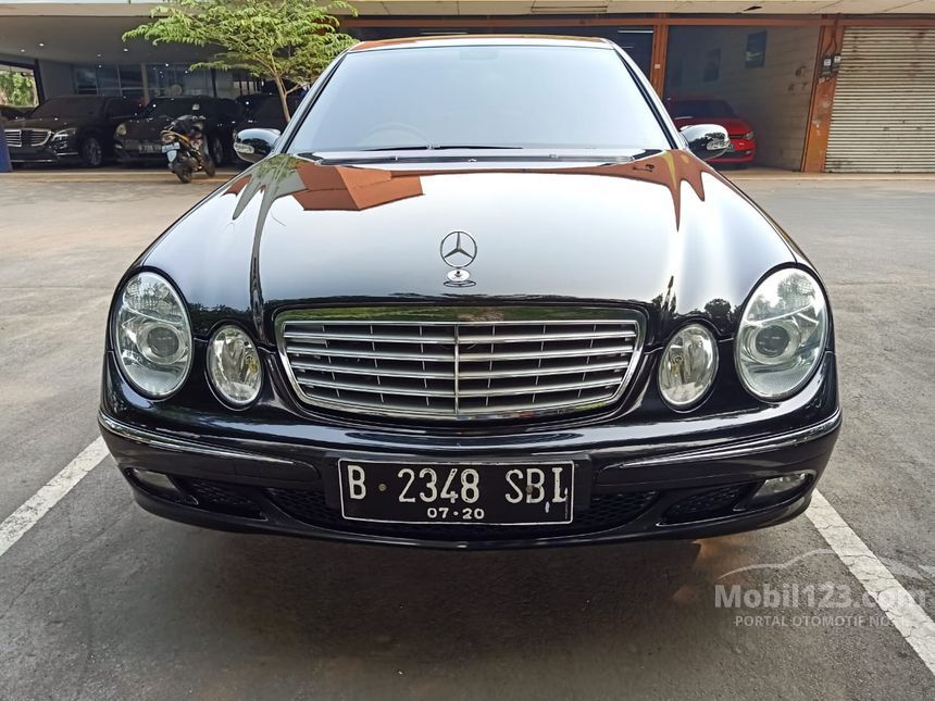 Jual Mobil Mercedes-Benz E260 2005 E260 2.6 di DKI Jakarta Automatic Sedan Hitam Rp 150.000.000 ...