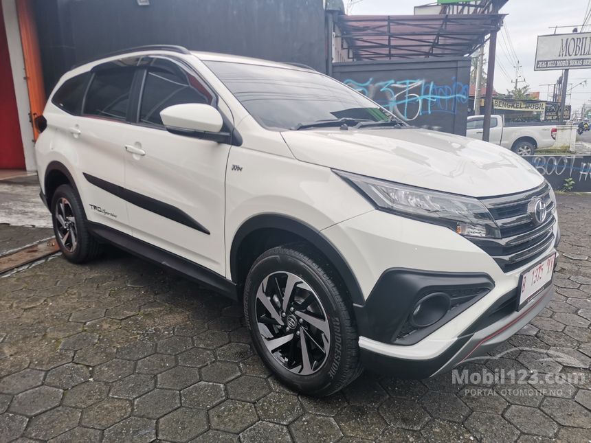 Jual Mobil Toyota Rush 2021 TRD Sportivo 1.5 di Yogyakarta Manual SUV ...
