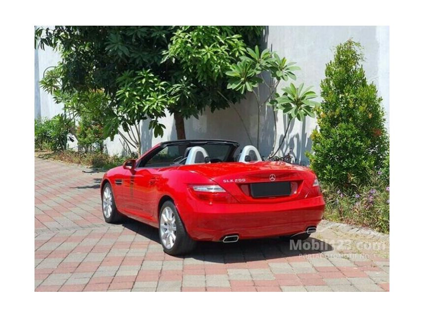 Jual Mobil Mercedes-Benz SLK200 2013 CGI 1.8 di Jawa Timur Automatic ...