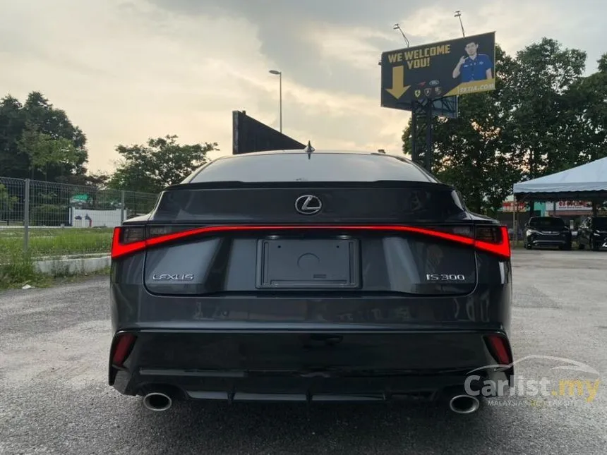 Recon 2021 Mode black edition Lexus Is300 f sport 3 years warranty ...
