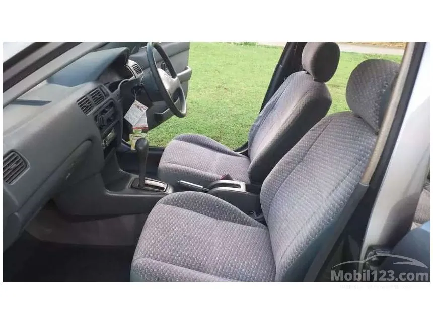 Jual Mobil Toyota Soluna 2000 GLi 1.5 di Banten Automatic Sedan Abu-abu ...