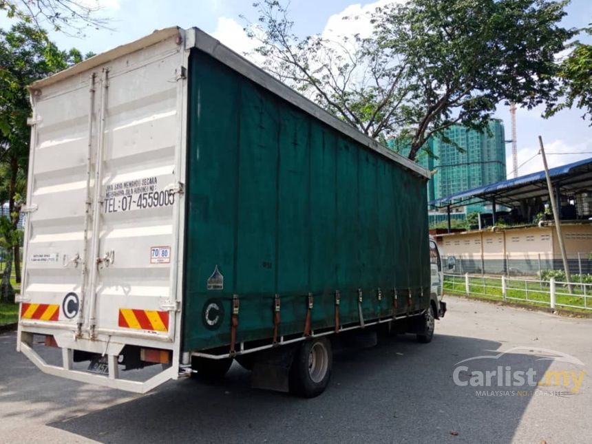 Nissan UD 2011 7.5 in Johor Manual Lorry Beige for RM 56,000 - 5499774 ...