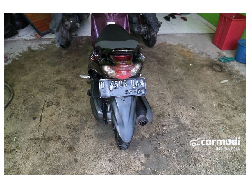 Jual Motor Yamaha Mio 2011 0.1 di Indonesia (Lainnya) Automatic Hitam ...
