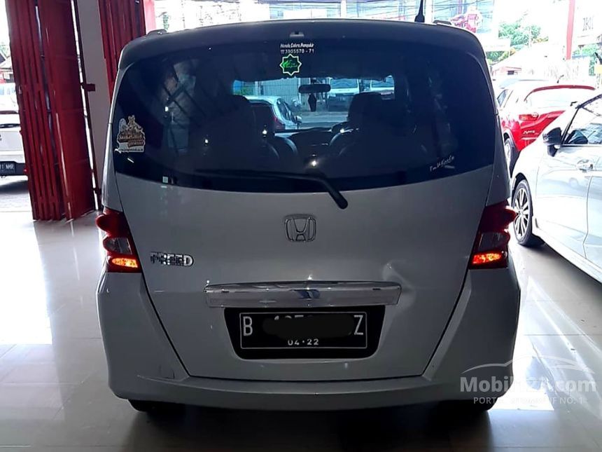 Jual Mobil Honda Freed 2012 E 1.5 di Jawa Barat Automatic MPV Abu-abu Rp 135.000.000 - 6618974 ...