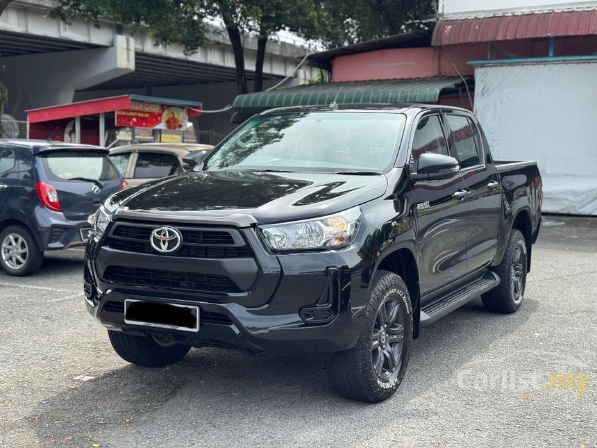 Used 2024 Toyota Hilux 2.4 E Dual Cab Pickup 2023 2025 - Carlist.my