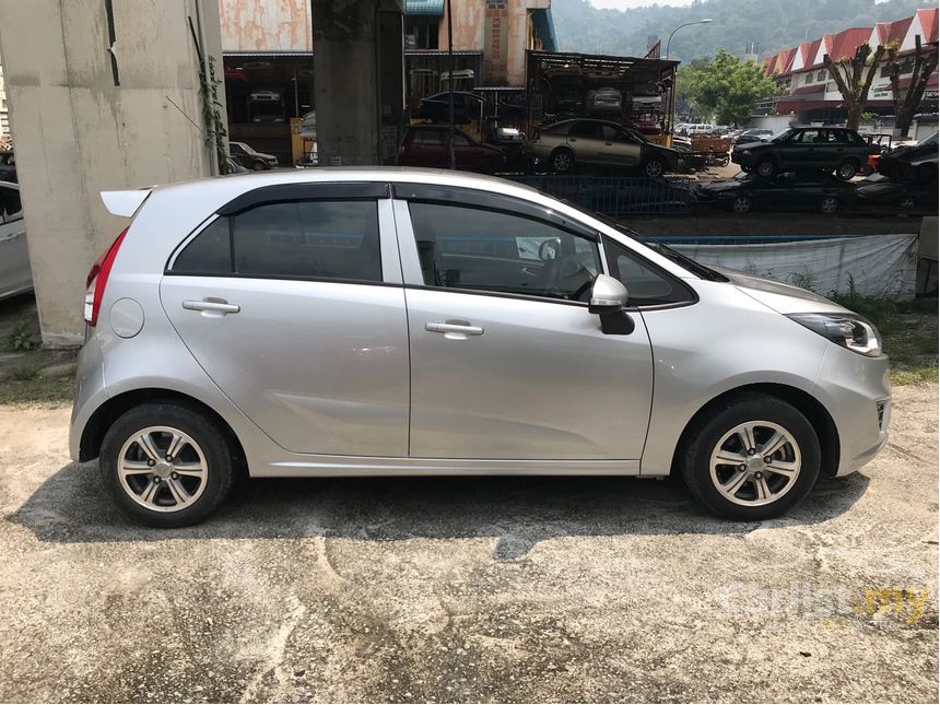 Proton Iriz 2017 Standard 1.3 in Selangor Automatic Hatchback Silver ...