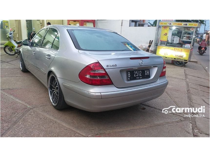 Jual Mobil Mercedes-Benz E240 2008 2.6 di Indonesia (Lainnya) Automatic Sedan Abu-abu Rp 83.000. ...