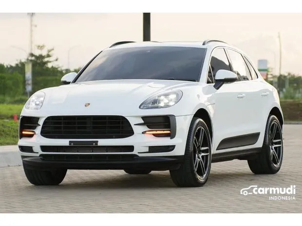 Porsche SUV Baru & Bekas Bsd | Carmudi