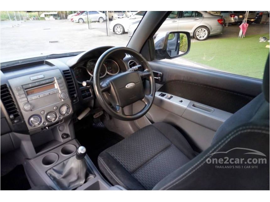 Ford Ranger 2010 XLT TDCi 2.5 in กรุงเทพและปริมณฑล Manual Pickup สีเงิน ...