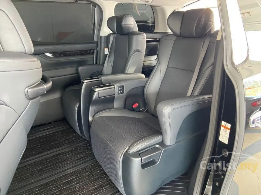 Recon 2020 Toyota Alphard 2.5 SC MODELISTA BODYKITS - Carlist.my