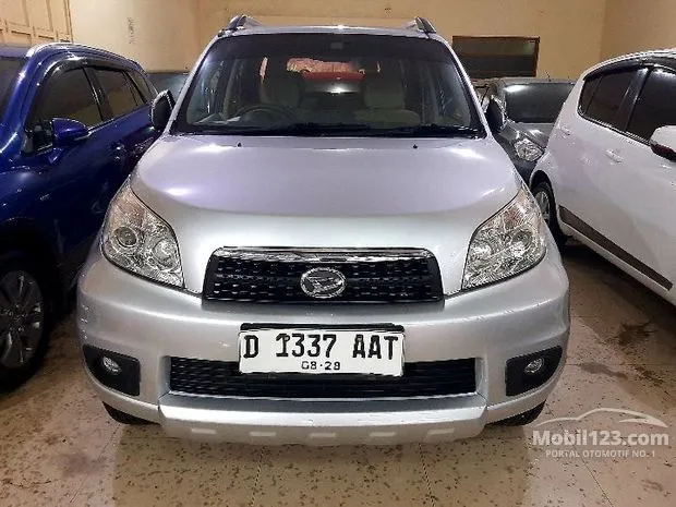 Jual Daihatsu Terios Bekas 2013 di Indonesia Harga Murah, Kondisi ...