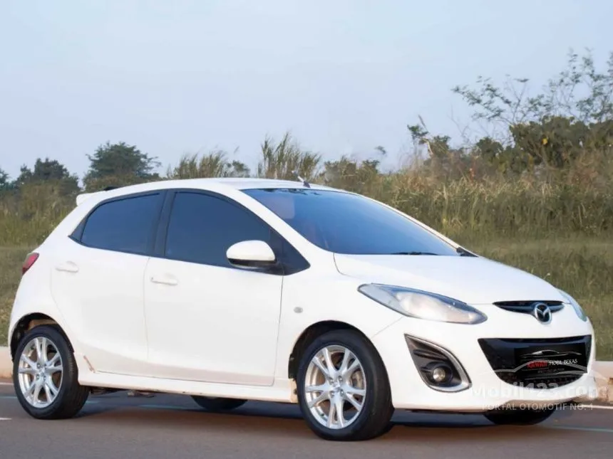 Jual Mobil Mazda 2 2010 R 1.5 di Banten Automatic Hatchback Putih Rp 99 ...