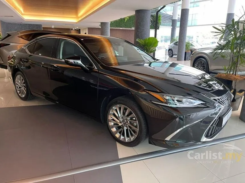 New 2023 Lexus ES250 2.5 Luxury Sedan Sonic Graphite Black Special Rebate Ready Stock - Carlist.my