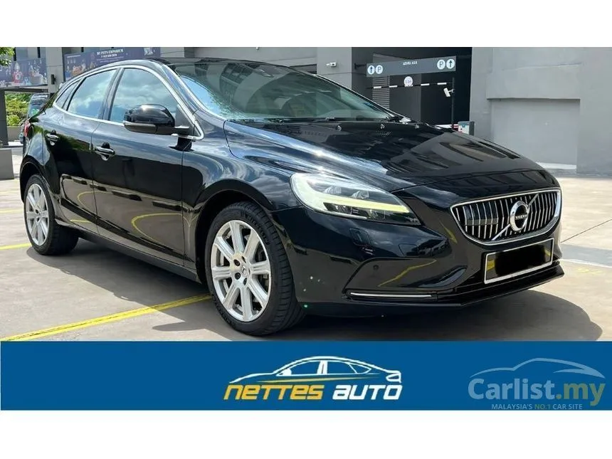 Used 2017 Volvo V40 2.0 T5 Hatchback/ 1 Lady Owner/ Full Service/ Paddle Shift - Carlist.my