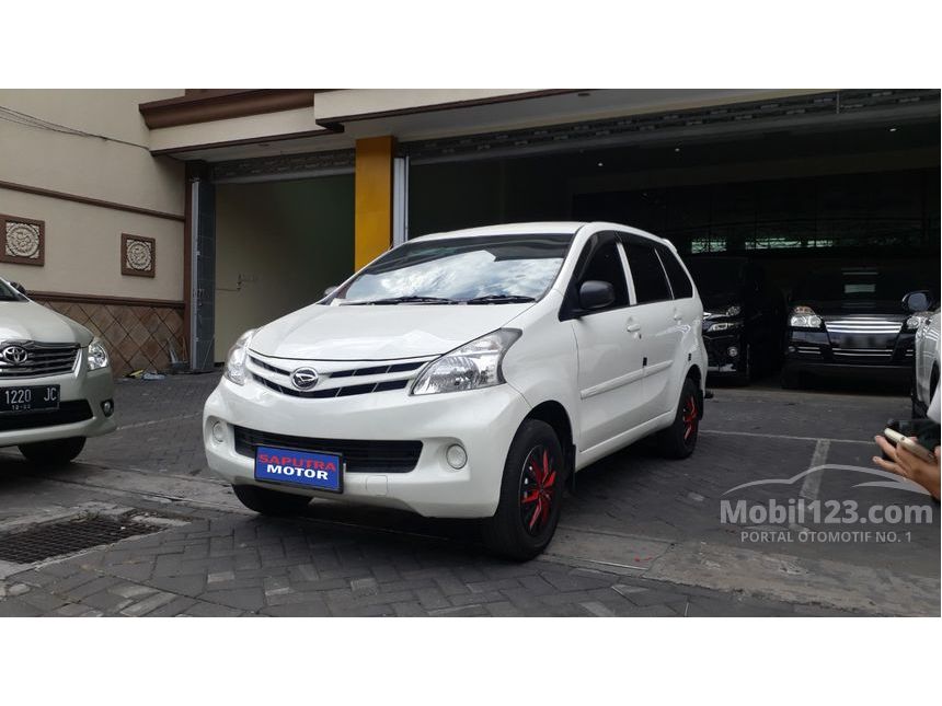 Jual Mobil Daihatsu Xenia 2015 X PLUS 1.3 di Jawa Timur Manual MPV ...
