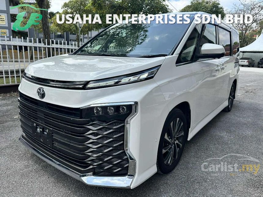 Recon 2022 Toyota Voxy 2.0 S-Z MPV#7 SEATER#HALF LEATHER#4 CAMERA#BSM#POWER BOOTS#3 EYE LED# ...