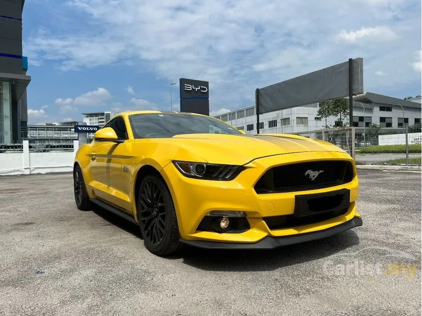 Used 2017 Ford MUSTANG 5.0 GT Yellow Tri-Coat Coupe/V8 Grand Touring ...