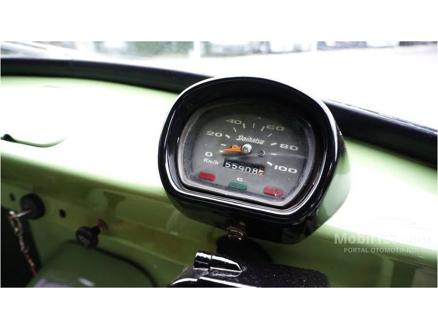 Jual Mobil Daihatsu Bemo 1967 0.3 di Jawa Timur Manual Pick Up Hijau Rp ...