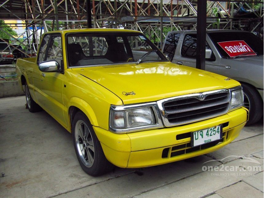 Mazda Magnum Thunder 1994 STD 2.5 in ภาคตะวันออก Manual Pickup สีเหลือง ...