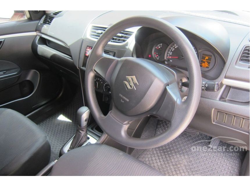 Suzuki Swift 2015 GA 1.2 in กรุงเทพและปริมณฑล Automatic Hatchback สีแดง ...
