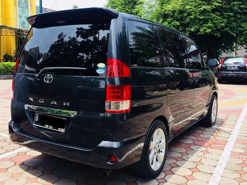 Jual Mobil Toyota Noah 2005 2.0 di DKI Jakarta Automatic MPV Minivans ...