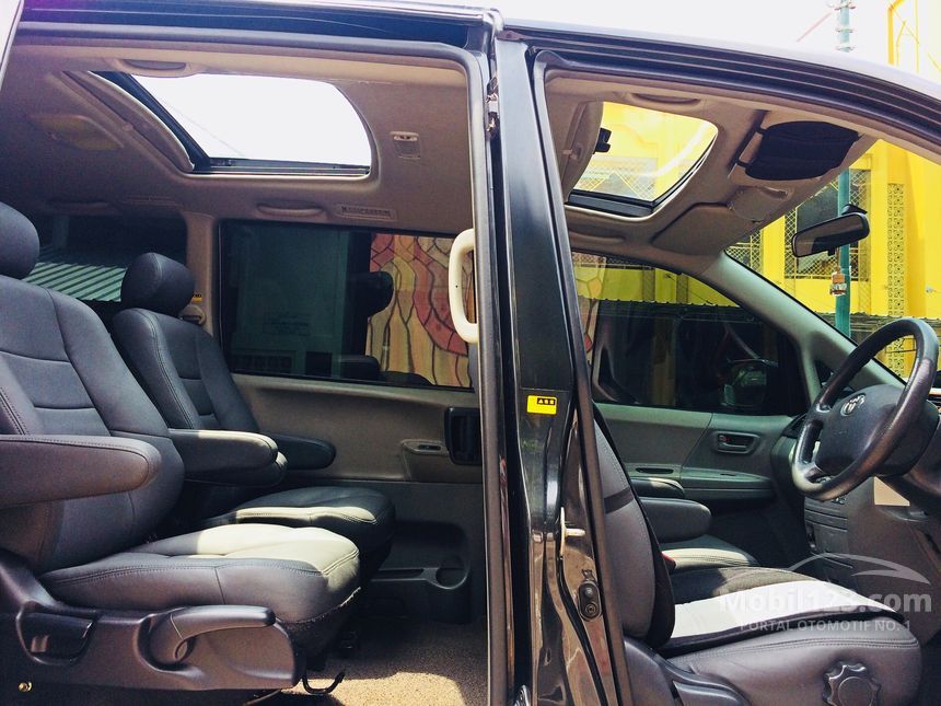 Jual Mobil Toyota Noah 2005 2.0 di DKI Jakarta Automatic MPV Minivans ...