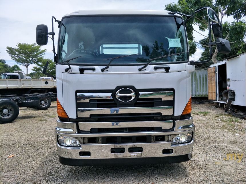 Hino 700 Series 2018 12.9 in Johor Manual Lorry White for RM 165,000 ...