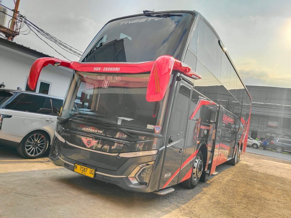 Juragan 99 Trans Jadi Pionir Bus Tingkat Full Sleeper Seat di Indonesia - Berita Otomotif | Mobil123