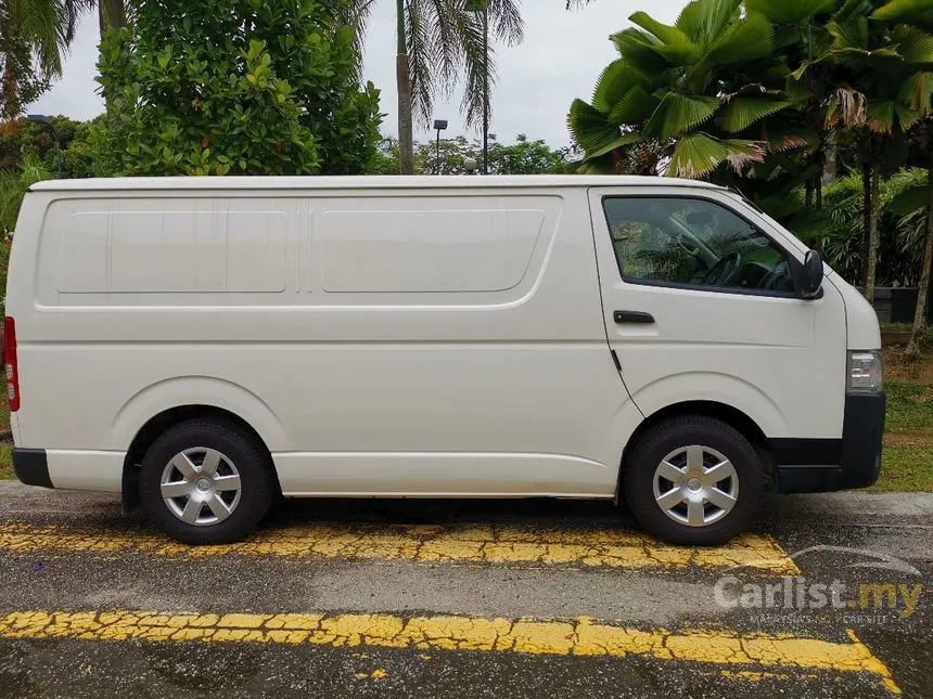 Used 2017 Toyota Hiace 2.5 Panel Van - Carlist.my