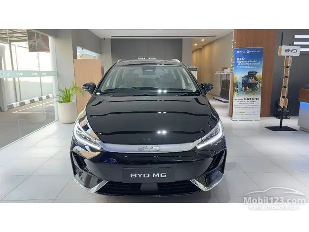 Jual byd M6 2024 Bekas di Jawa Timur Harga Kredit Murah | Mobil123