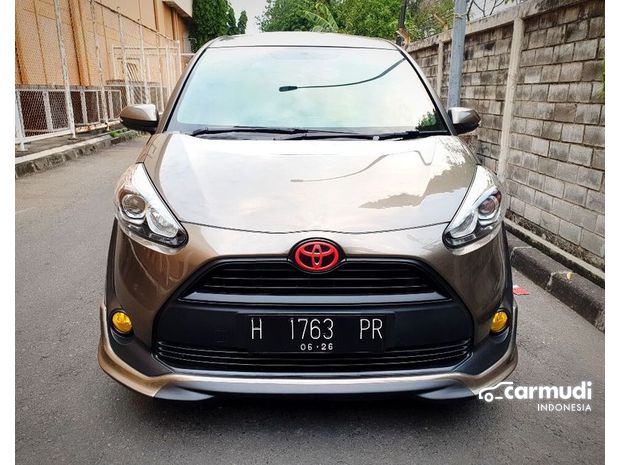 Beli Mobil Baru & Bekas, Kisaran Harga - Dari 1 Mobil Coklat in Carmudi ...