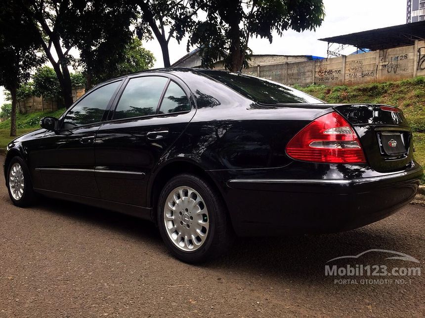 Jual Mobil Mercedes-Benz E260 2003 E260 2.6 di DKI Jakarta Automatic ...
