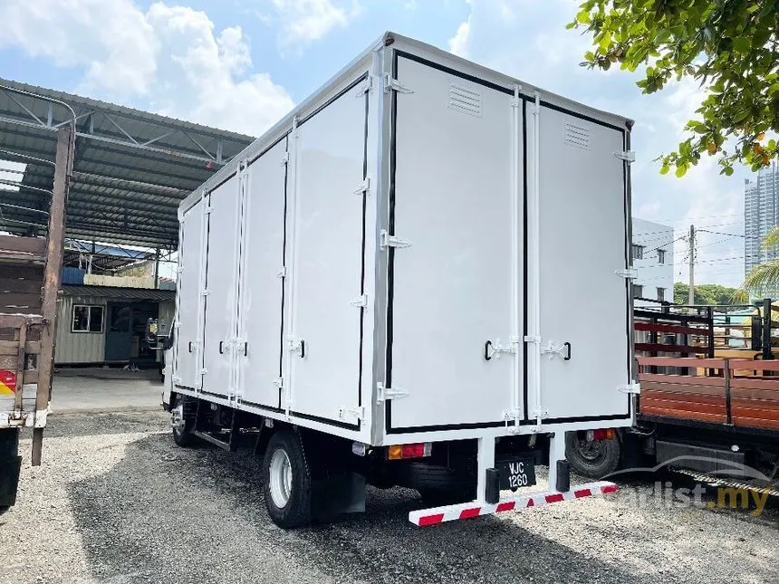 Used 2016/17 Mitsubishi Fuso FE83PG 3 Ton 17 Feet Box 6 Doors 5000KG ...