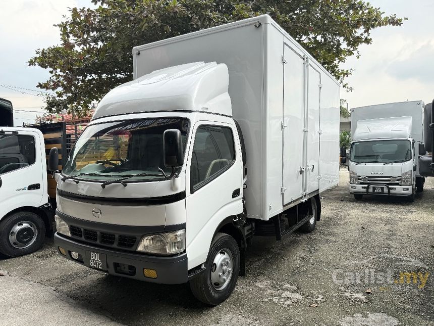 二手 2004 Hino WU410R UBS 3 Ton 17 Feet Box Bonded 5000KG Lorry - Carlist.my