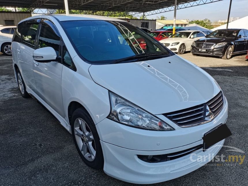 Used 2010 Mitsubishi Grandis 2.4 MPV ** CAREFUL OWNER.. SERVICE ONTIME ...
