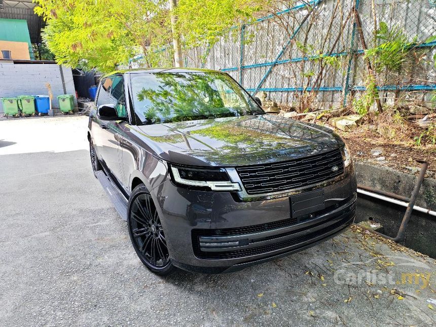 Recon (Grade 5A, 3200-Km LOW Mileage, 5-Yrs Warranty) 2023 Land Rover ...